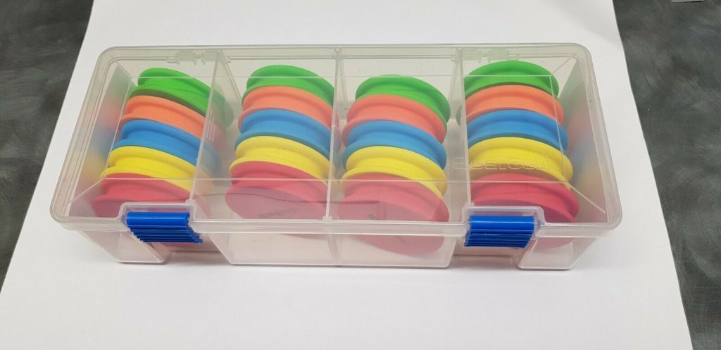 SeaTech Box with Rig Winders 20 Rig winders in a sturdy clip down ...